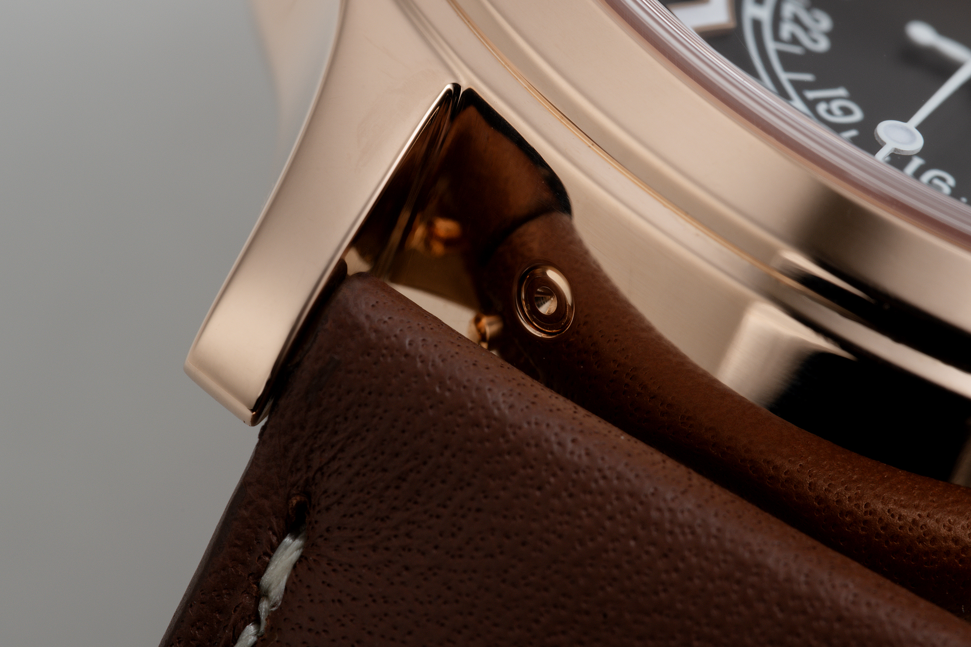 Patek Philippe Calatrava Pilot Travel Time Watches | ref 5524R-001 ...